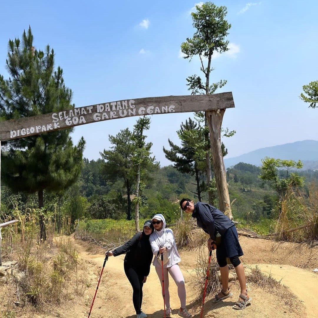 Explore Goa Garunggang Sentul Bogor One Day - GoTrip.co.id