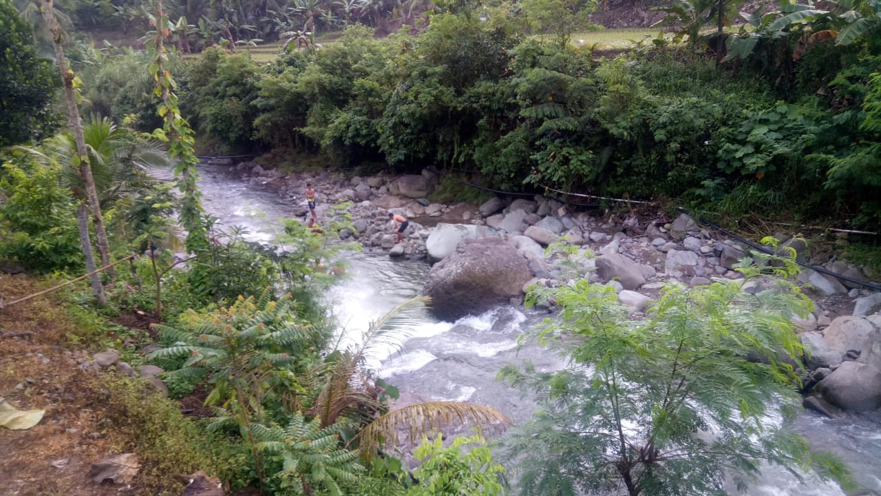 Paket Trekking Gunung Sanggabuana Karawang - GoTrip.co.id